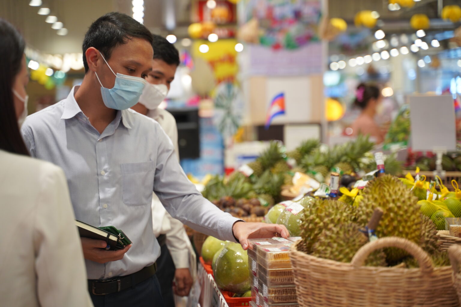 Local Products Fair received a strong support from public - AEON ...