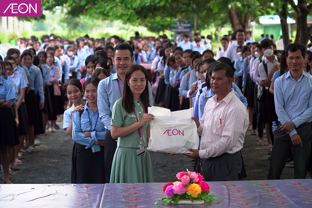 AEON Cambodia Co., Ltd. Visit to School Building and Tree Planting at ...