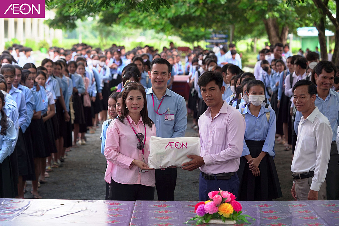 AEON Cambodia Co., Ltd. Visit to School Building and Tree Planting at ...